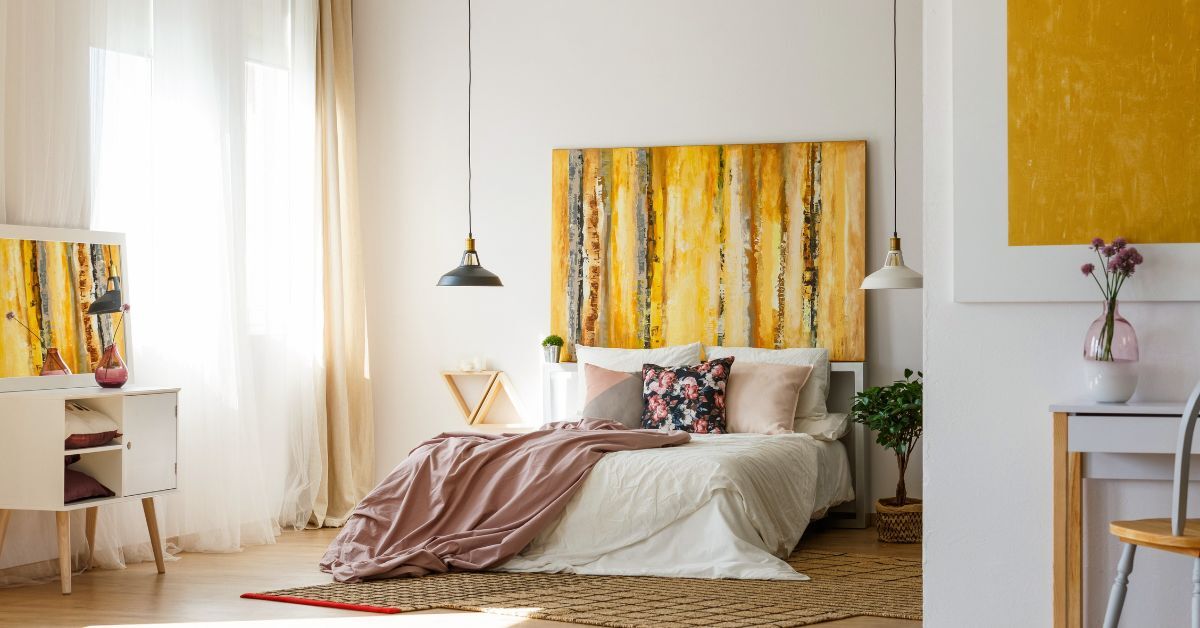 How to Style a Bed With a Silk Pillowcase: Inspo for a Luxe Look ...